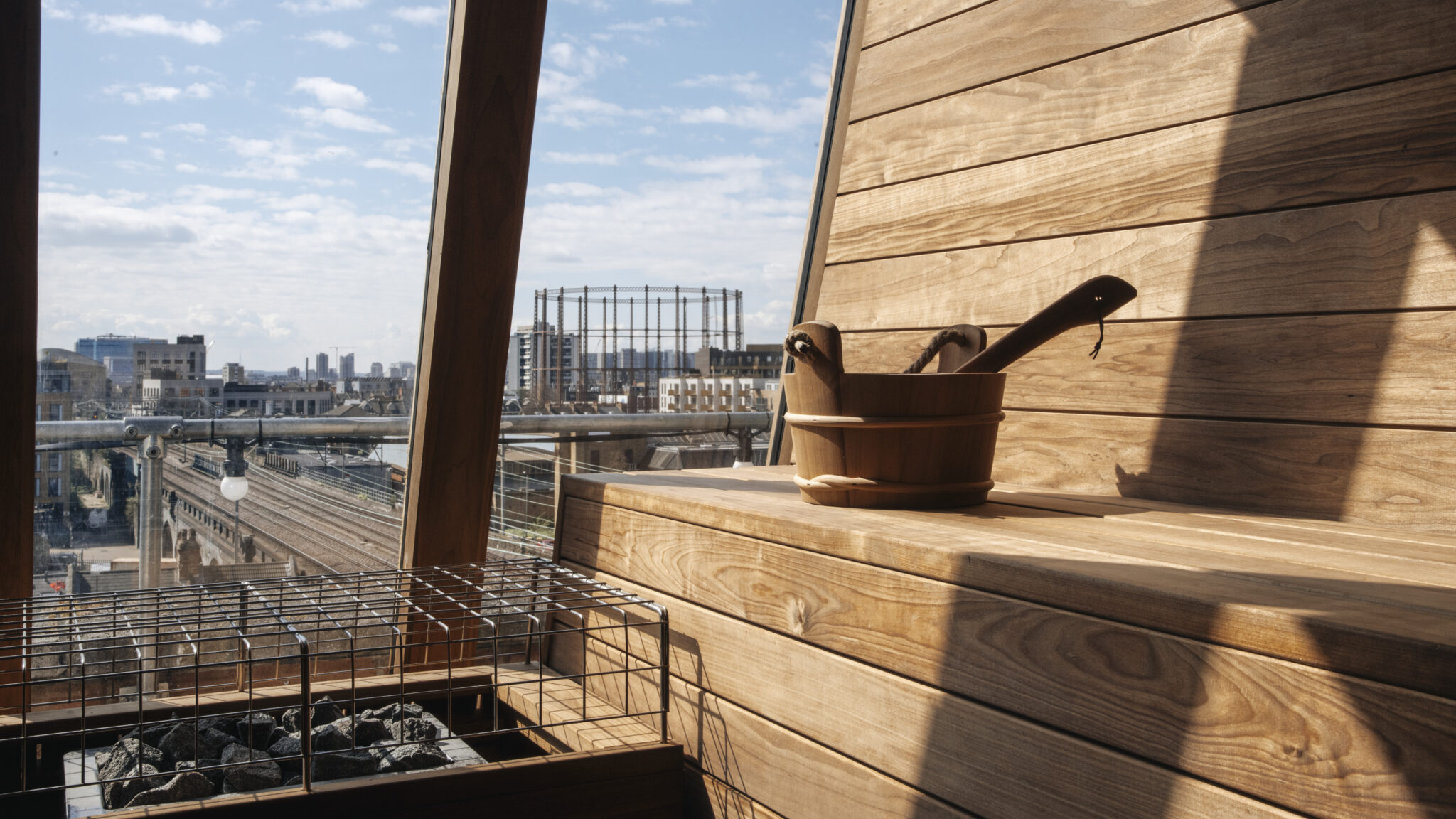 Hackney Saunas: Sauna & Cold Plunge in East London