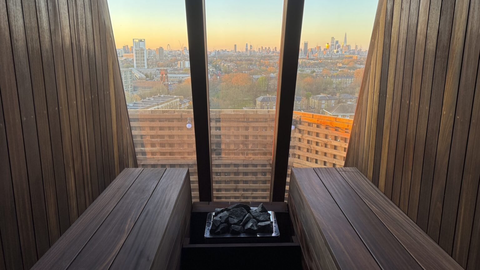 Locations | Rooftop Saunas: sauna & cold plunge in London